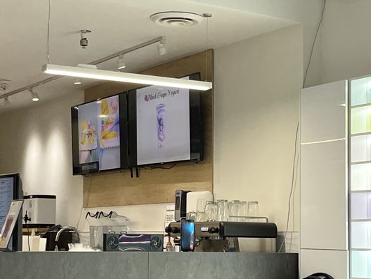 GOT LOT TEA - Updated November 2024 - 53 Photos - 101-5021 Kingsway ...