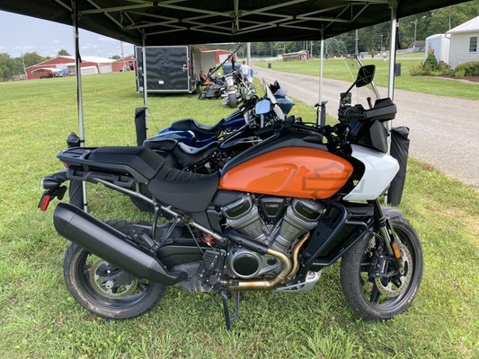 BUTLER FARM SHOW - Updated January 2026 - 36 Photos - 627 Evans City Rd ...