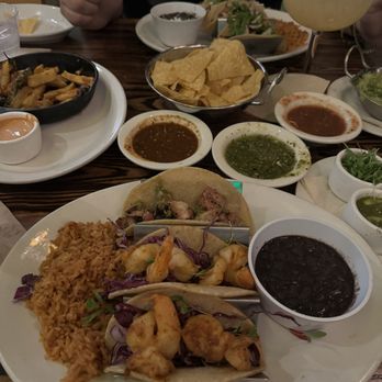 CHA CHA’S LATIN KITCHEN - 2743 Photos & 2472 Reviews - 13126 Jamboree ...