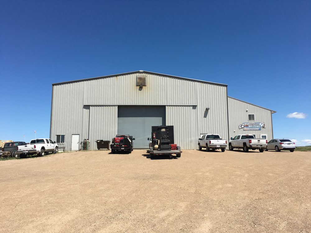 ez-fabrication-and-welding-221-industrial-st-belle-fourche-south