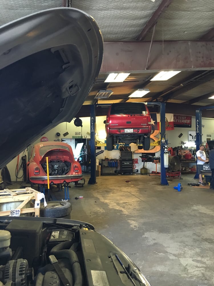 HAPPY MOTORING - Updated January 2026 - 34 Reviews - 206 Windco Cr ...