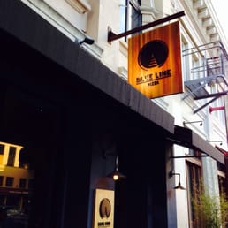 BLUE LINE PIZZA - Updated April 2025 - 1033 Photos & 1160 Reviews ...