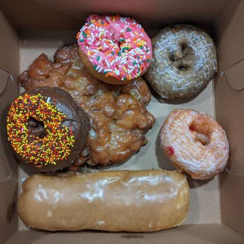 SUNRISE DONUTS - Updated May 2025 - 176 Photos & 114 Reviews - 6530 S ...