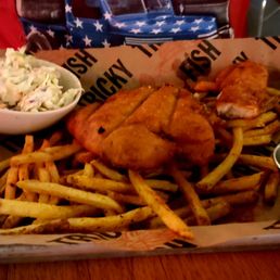 TRICKY FISH - Updated October 2025 - 864 Photos & 575 Reviews - 5917 ...