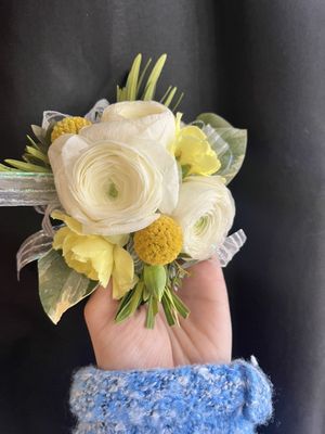 VICTORIA’S FLOWERS - Updated July 2024 - 59 Photos & 27 Reviews - 606 ...