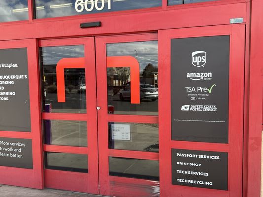 STAPLES - Updated January 2026 - 27 Photos & 33 Reviews - 6001 Menaul ...