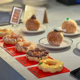 KIN BAKESHOP - Updated October 2025 - 1011 Photos & 377 Reviews - 199 S ...