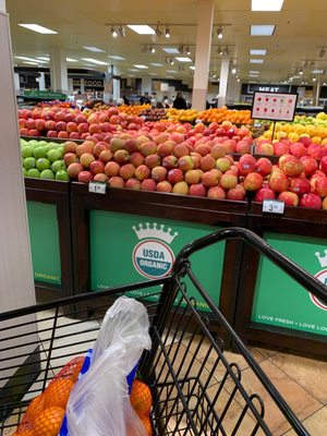 QFC - 59 Photos & 175 Reviews - 2746 NE 45th St, Seattle, Washington ...