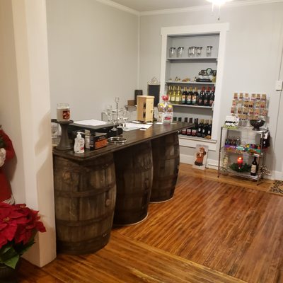 MILLHEIM HOTEL - Updated January 2025 - 18 Photos - 112 W Main St ...