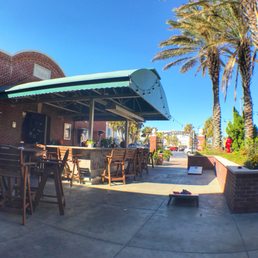BRIX TAPHOUSE - Updated October 2025 - 330 Photos & 194 Reviews - 300 ...