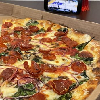 NEIGHBORHOOD PIZZA GUY - Updated January 2026 - 42 Photos & 38 Reviews ...