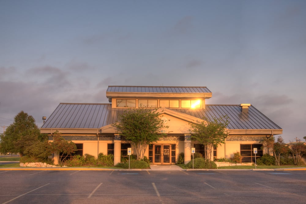 RIO BANK - Updated December 2025 - 401 N Bentsen Palm Dr, Mission ...