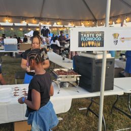 ROOSTER’S RESTAURANT - Updated December 2025 - 118 Photos & 196 Reviews ...