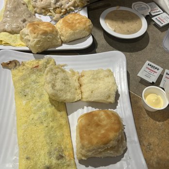 THE ROSE GARDEN RESTAURANT - Updated December 2025 - 58 Photos & 116 ...