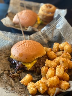 SHADOWLINE BURGERS AND BREW - Updated October 2025 - 68 Photos & 191 ...