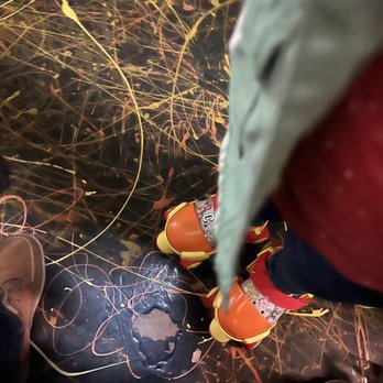 GREENBRIER FAMILY SKATING CENTER - Updated September 2025 - 59 Photos ...