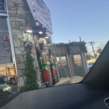 EMBASSY DINER - Updated February 2025 - 290 Photos & 343 Reviews - 4280 ...