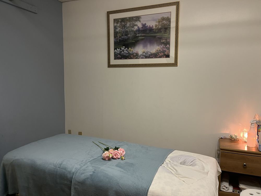 AQUA PURA MASSAGE - Updated October 2025 - Request an Appointment ...