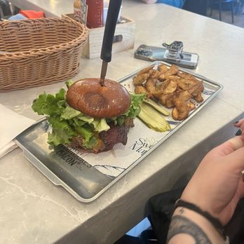 SWEET MAPLE - Updated July 2024 - 7625 Photos & 4870 Reviews - 2101 ...