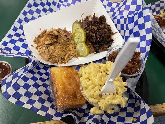 THE SLOPPY PIG - Updated April 2026 - 15 Photos & 29 Reviews - 2571 W ...