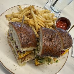 CORK & PIG TAVERN - Updated October 2025 - 126 Photos & 160 Reviews - 200 Spring Park Dr ...