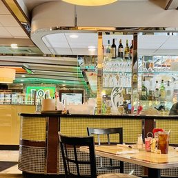 I-84 DINER - Updated July 2025 - 708 Photos & 299 Reviews - 853 Route ...