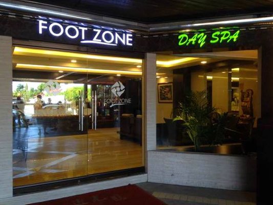 FOOT ZONE SPA GREENHILLS - Updated March 2025 - 11 Photos - 17 ...