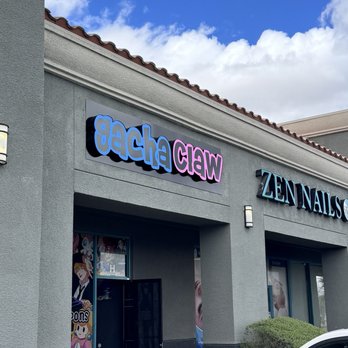 GACHA CLAW - Updated September 2024 - 120 Photos & 54 Reviews - 5625 S ...