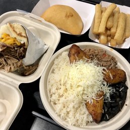 PAPAREPAS VENEZUELAN FOOD - Updated July 2025 - 112 Photos & 94 Reviews ...