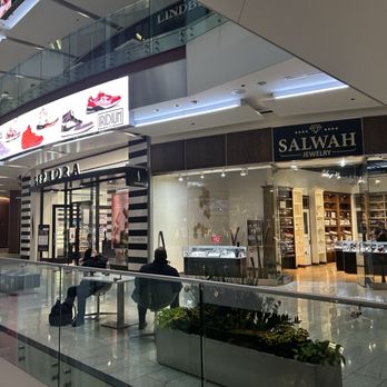 BLOCK 37 - Updated August 2025 - 131 Photos & 104 Reviews - 108 N State ...