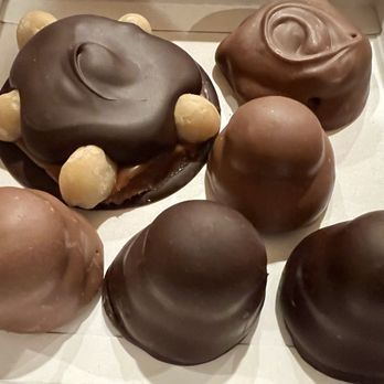 KAUAI CHOCOLATE COMPANY - Updated January 2026 - 331 Photos & 208 ...