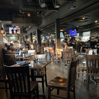 STEAM PUB - Updated July 2024 - 485 Photos & 529 Reviews - 606 2nd St ...