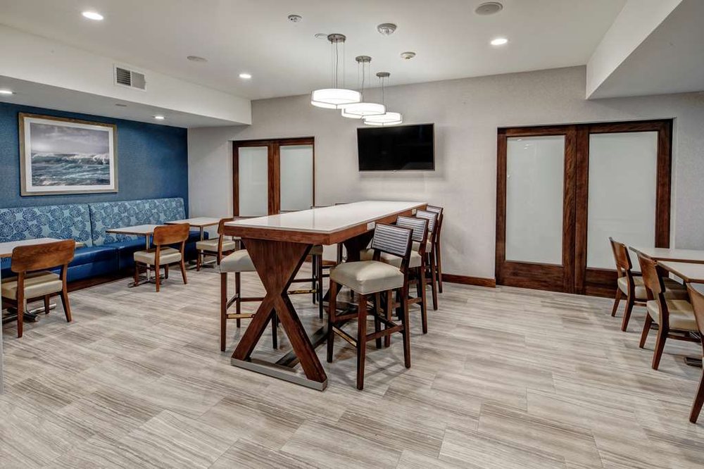 HAMPTON INN ENCINITAS CARDIFF BEACH AREA - Updated June 2025 - 88 ...