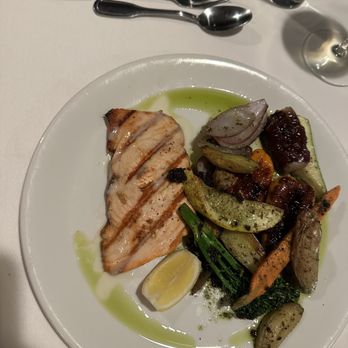 CHART HOUSE - Updated May 2024 - 1513 Photos & 1270 Reviews - 392 ...