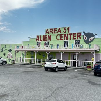 ALIEN CATHOUSE - Updated January 2026 - 17 Photos & 10 Reviews - 5390 E ...