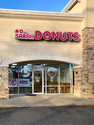 SARAH DONUTS - Updated July 2025 - 45 Photos & 30 Reviews - 3020 Old ...
