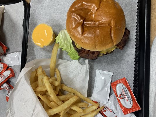 BURGER HUB - Updated June 2024 - 20 Photos & 15 Reviews - 6231 S 27th ...