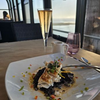 RIVER’S END RESTAURANT & INN - Updated June 2025 - 823 Photos & 747 ...