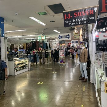 VALLEY INDOOR SWAP MEET - Updated 05/2025 - 178 Photos & 99 Reviews ...