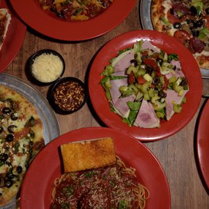 KNOCKOUT PIZZA - 295 Photos & 622 Reviews - Pizza - 2937 Carlsbad Blvd ...