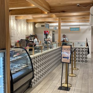 ROCKWELL ICE CREAM - 51 Photos & 28 Reviews - 115 Regent St, Salt Lake ...