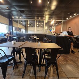 DA BURGER WING HUB - Updated May 2025 - 453 Photos & 170 Reviews - 93 ...