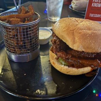 THE FAT RABBIT PUB with 481 real customer photos - Updated August 2024 ...