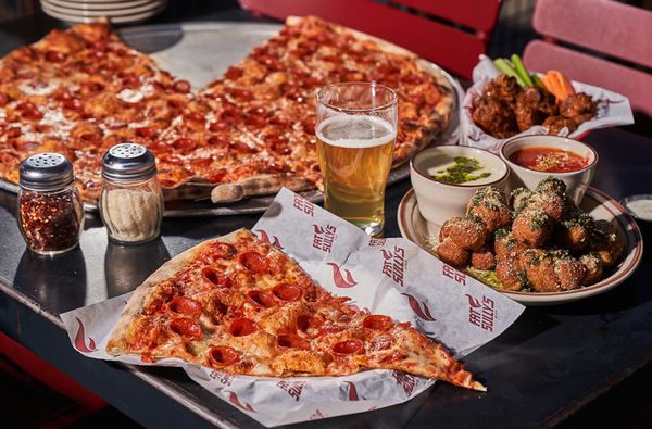 FAT SULLY’S NY PIZZA - COLORADO SPRINGS - Updated December 2025 - 233 ...