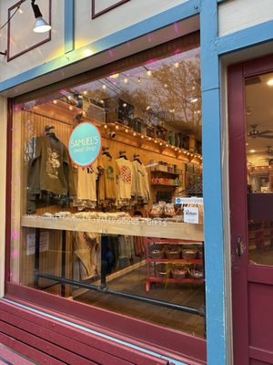 SAMUEL’S SWEET SHOP - Updated December 2025 - 204 Photos & 137 Reviews ...