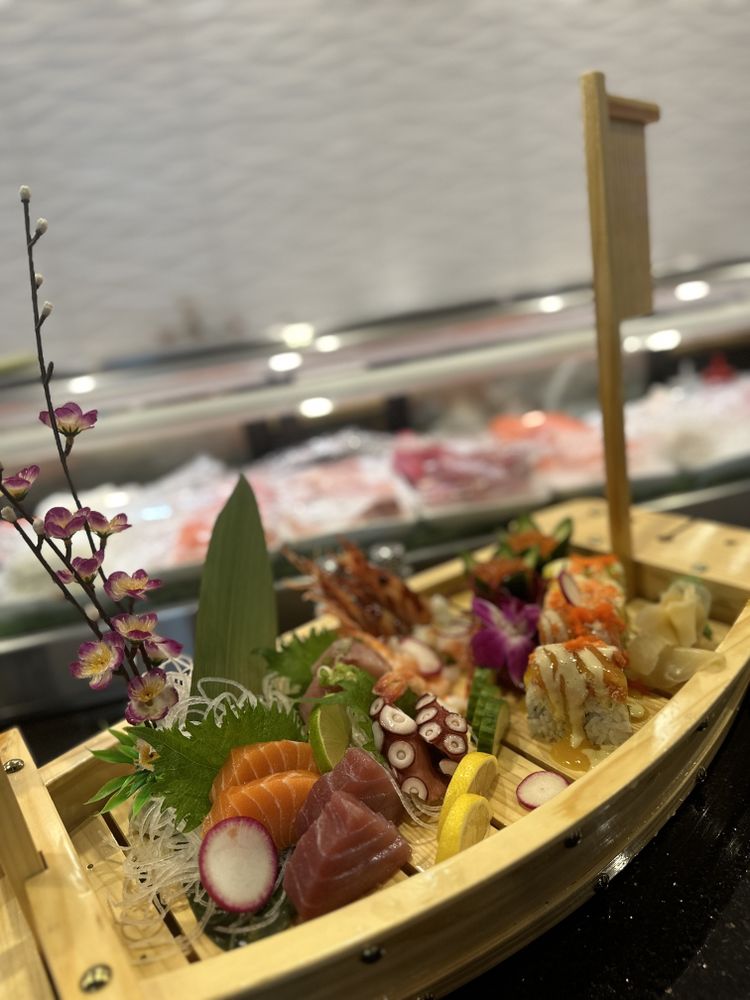 SAGA FUSION - Updated November 2024 - 35 Photos & 46 Reviews - 6551 N ...