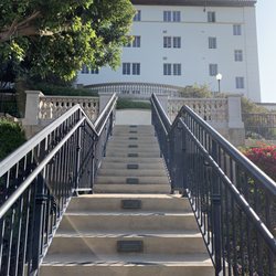 MOUNT ST MARY’S UNIVERSITY CHALON CAMPUS - 39 Photos - 12001 Chalon Rd ...