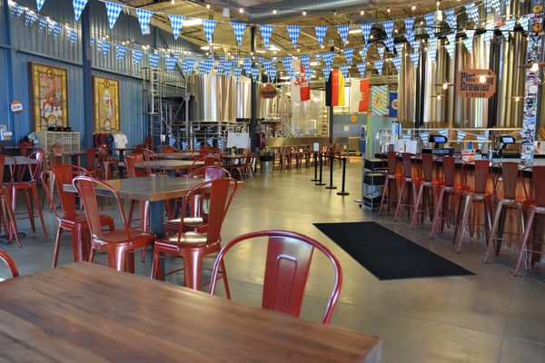 UTEPILS BREWING - 206 Photos & 121 Reviews - 225 Thomas Ave N ...