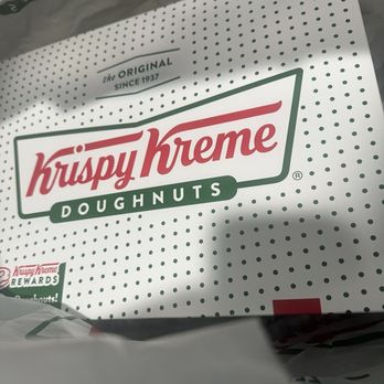 KRISPY KREME - Updated May 2025 - 514 Photos & 301 Reviews - 530 NE ...