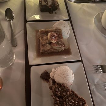 FLIGHT RESTAURANT AND WINE BAR - Updated September 2024 - 1757 Photos ...